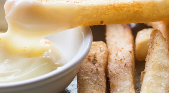 Pommes Frites mit Mayonnaise – Rezept für den Thermomix®