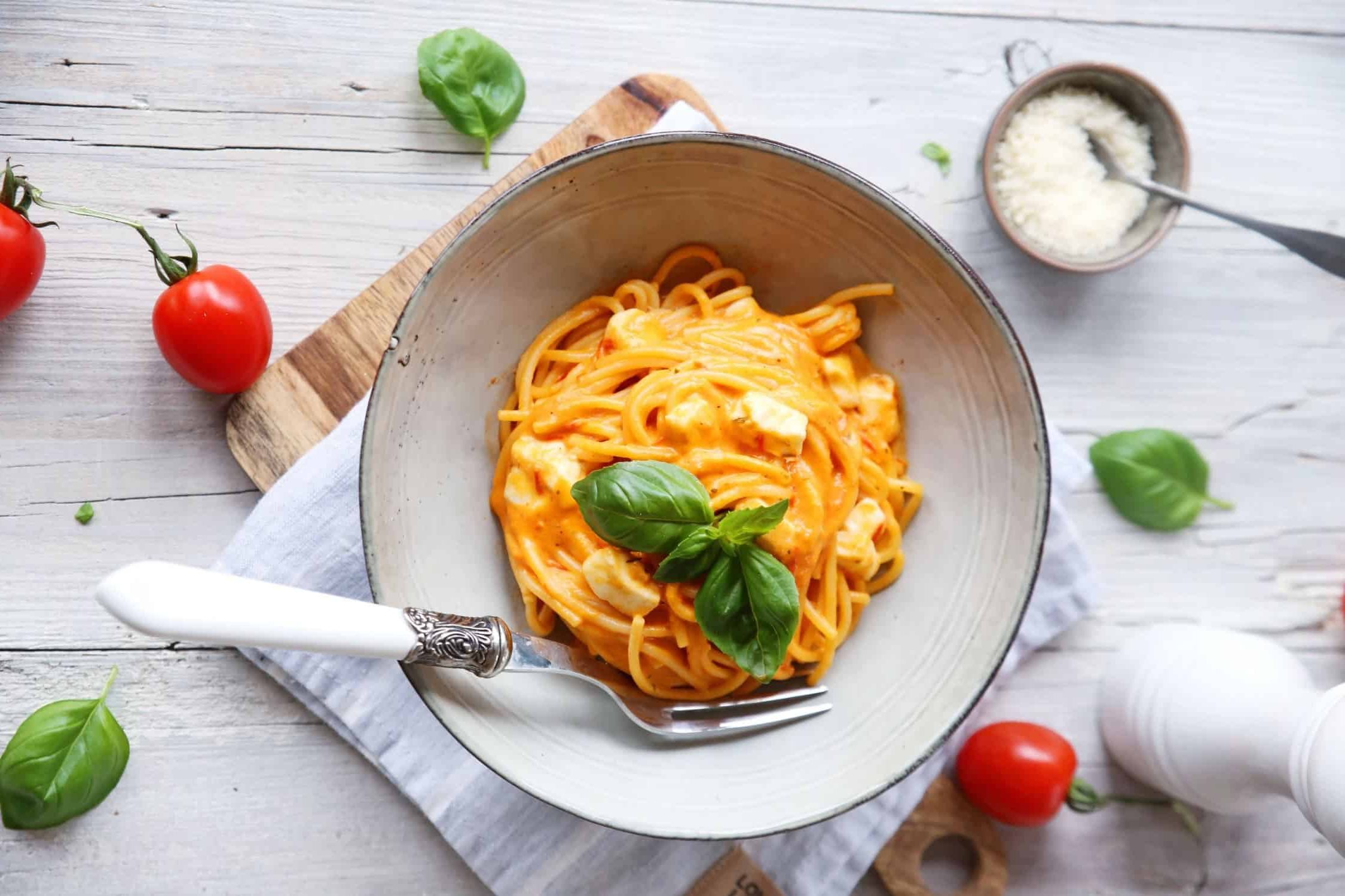 One Pot Spaghetti Tomate-Mozzarella – Rezept für Monsieur Cuisine